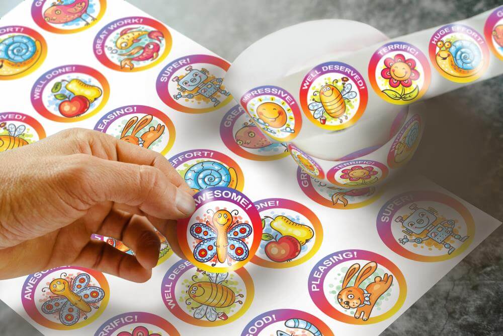 Cinco Tipos de Stickers que Puede Crear en Casa | Roland